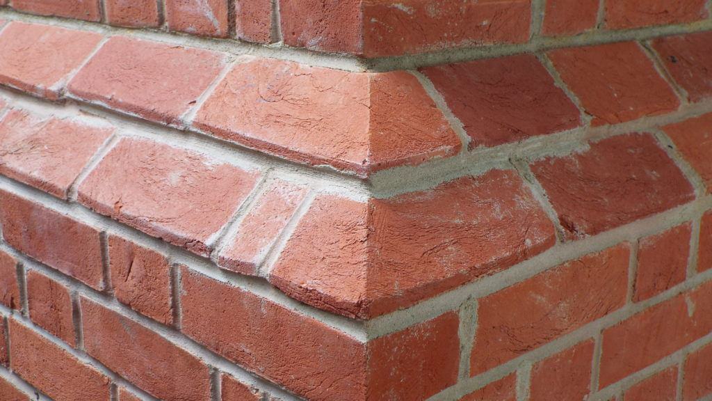 Plinth Stretcher Bricks | Heritage Brick Company